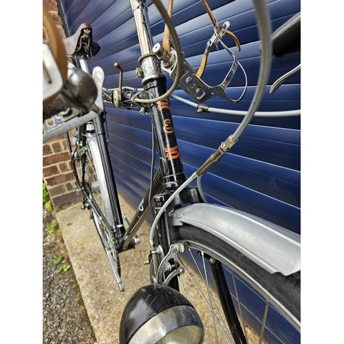 The Evans Bicycle, Lightweight. Resilion brakes, Lauterwasser bars ...