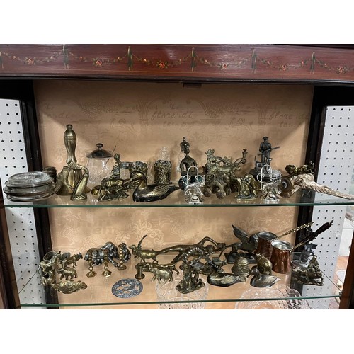 A MISCELLANEOUS COLLECTION to include brass ornaments, two copper ...