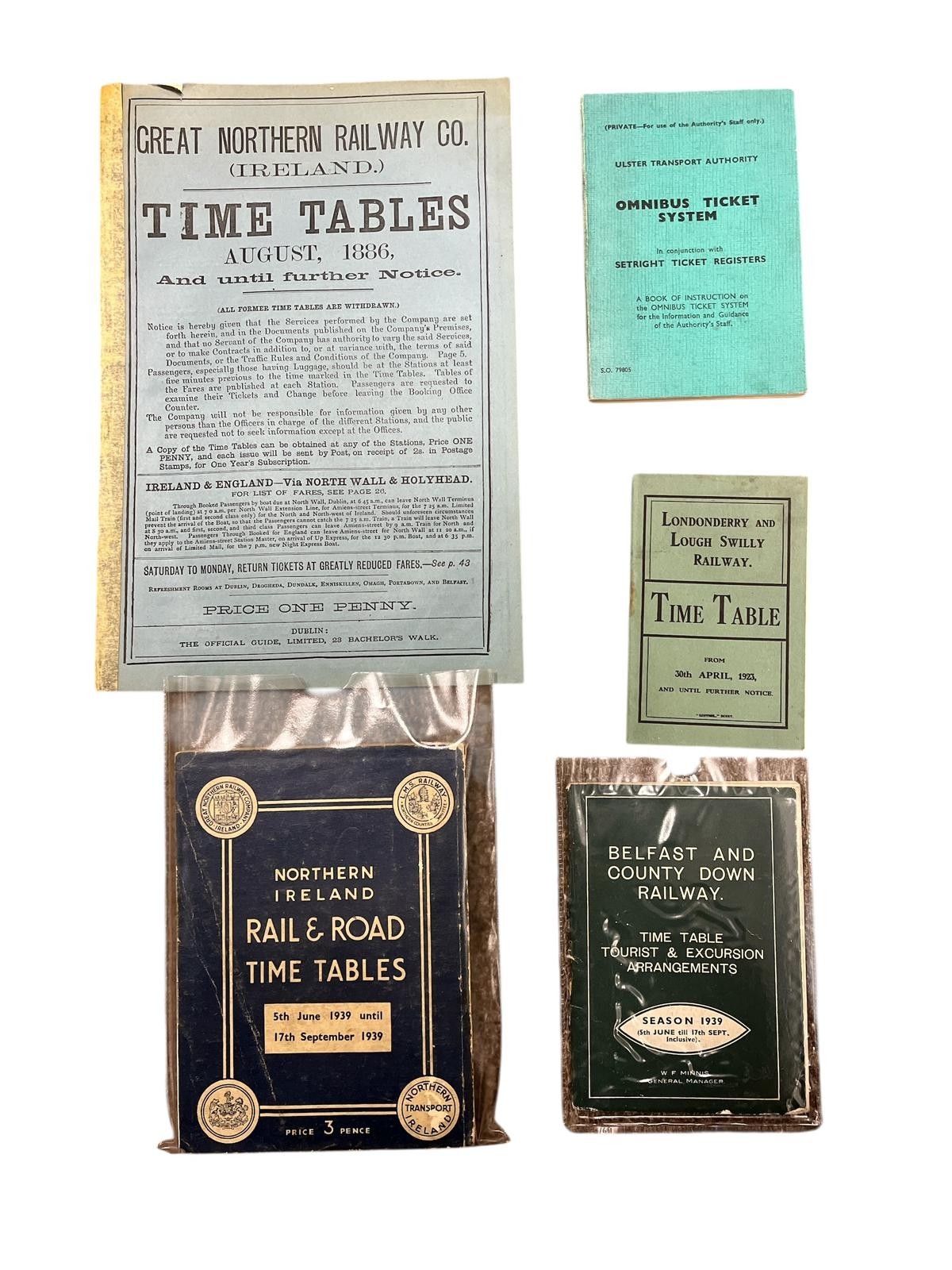 A COLLECTION OF RAILWAY TIMETABLES to include Great Northern Railway Co ...