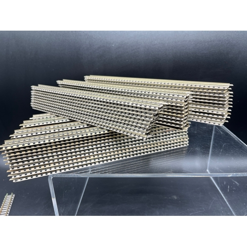 Fleischmann N gauge track, Straights 9100 222mm (70), 9106 320mm (1 ...