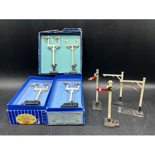 Hornby Dublo Accessories (2400g) includes Two D1 Level Crossings boxed ...
