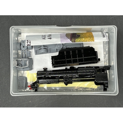 'N' Gauge locomotive kits, components and motor points (400g) Several ...