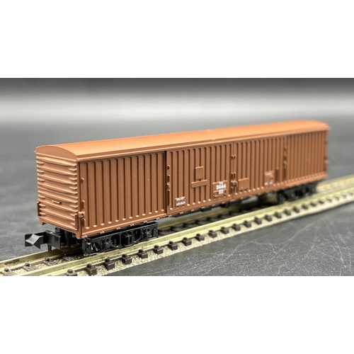 Seven Kato 8010 Freight Car WAKI 5000, appear new in cases (400g)