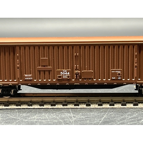 Seven Kato 8010 Freight Car WAKI 5000, appear new in cases (400g)