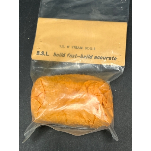 Five Model Railway 'OO' Rolling-stock kits, plus (1400g) BSL ...