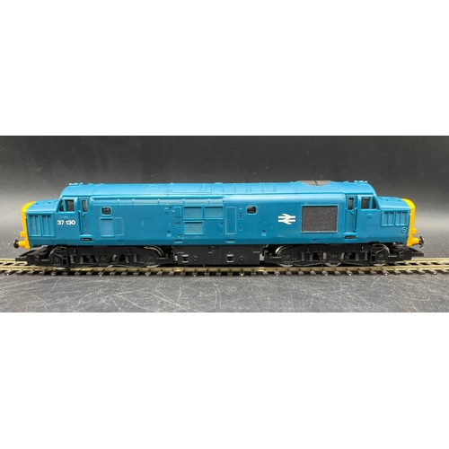 Two OO Hornby Locomotives 'Tested Runners' and three Inter-City coaches ...