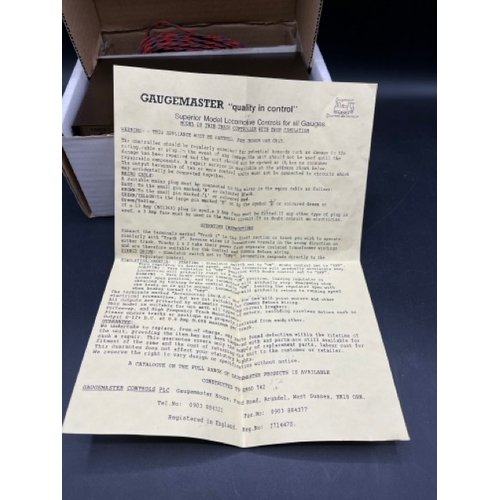 Gaugemaster Model DS 12v DC controller appearing as New and not removed ...