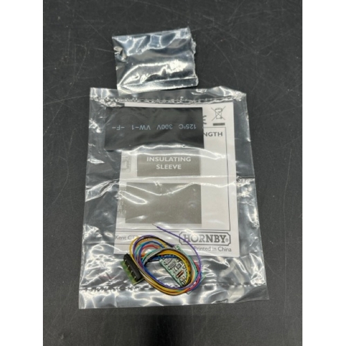 Three 8-pin DCC decoders, two Hattons and other believed to be Hornby ...