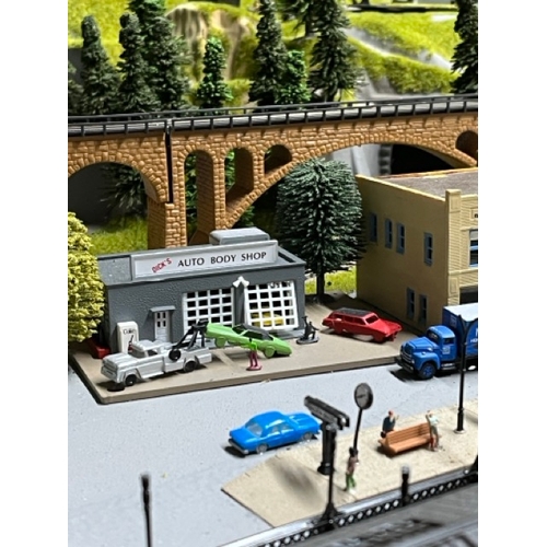 N gauge layout constructed on the Noch preformed 'Baden-Baden' model ...