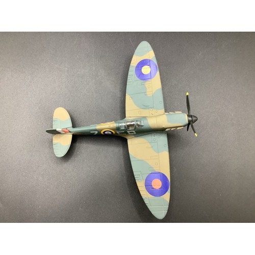 Air Signature Spitfire Mk. 5. Scale 1:48. Unboxed (500g) Model has been ...