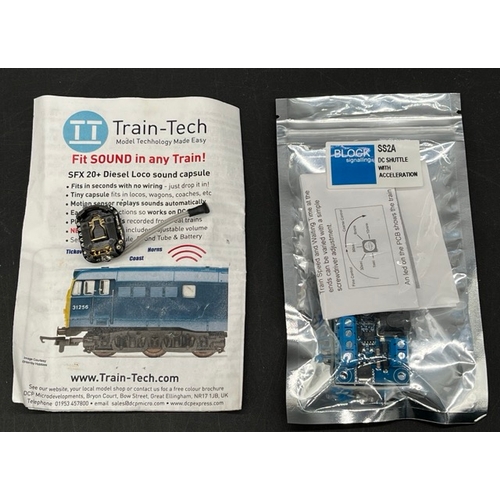 A Train-Tech SFX 20+ Diesel Loco Sound capsule and Block signalling ...