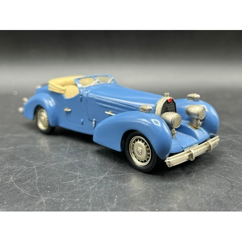 2 Western Models Bugatti models in boxes with packaging (450g) WMS 16X 1935 Bugatti T46 5.3 litre Ro