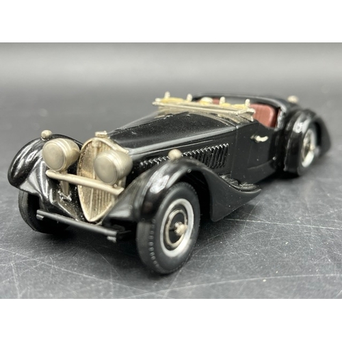2 Western Models Bugatti models in boxes with packaging (450g) WMS 16X 1935 Bugatti T46 5.3 litre Ro