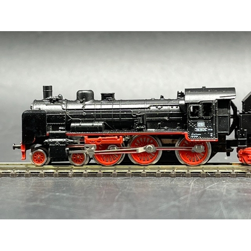 Marklin 88991 Z gauge - BR 38 DB Passenger Locomotive with Tender ...