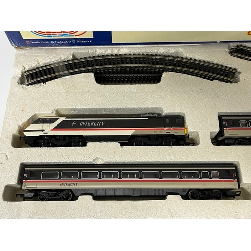 Hornby R824 Intercity 225 Electric Train Set - includes BR Class 91 ...