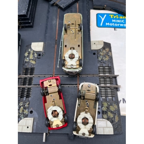 Triang Minic Motorway set, includes three vehicles (spares/repair), 39 ...