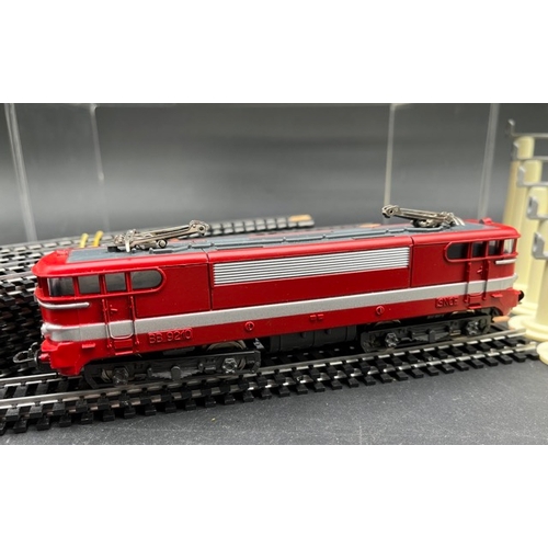 Lima HO scale Figure of 8 Banked circuit in Good condition with Tested ...