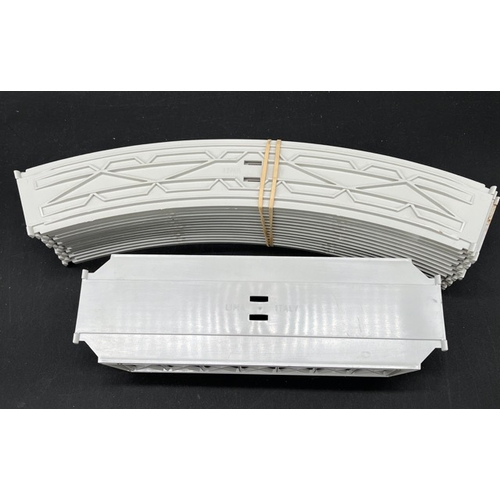 Lima HO scale Figure of 8 Banked circuit in Good condition with Tested ...