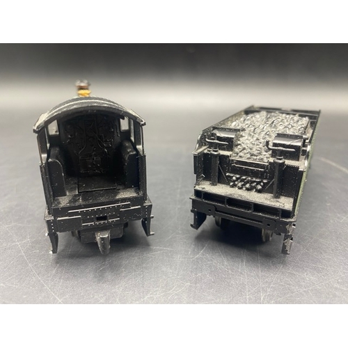 Two OO gauge Bachmann BR Green late crest steam locos - Tested Runners ...