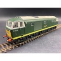 Heljan 3501 Class 35 Hymek D7039 in BR green with white cab and yellow ...