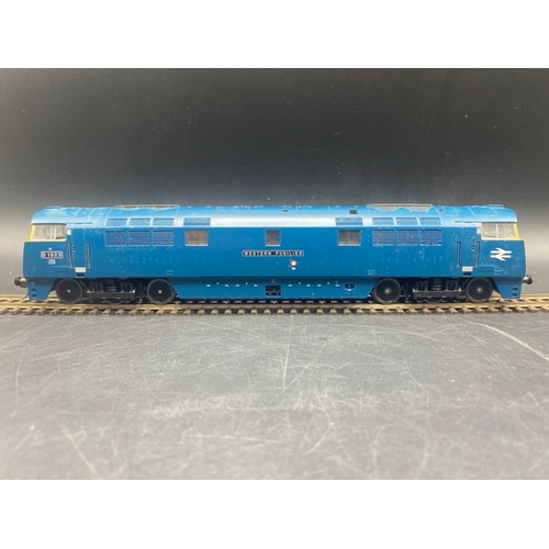 Heljan 5216 Class 52 diesel D1023 "Western Fusilier" in BR Blue livery ...