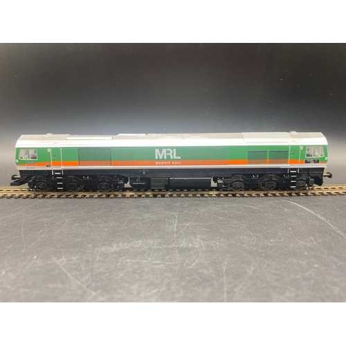 Hornby Class 59002 'Alan J Day' in Mendip Rail grey, green & orange ...