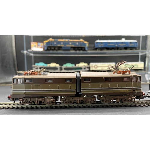 Lima and Triang collection includes Tested Runner Lima 6-axle ...