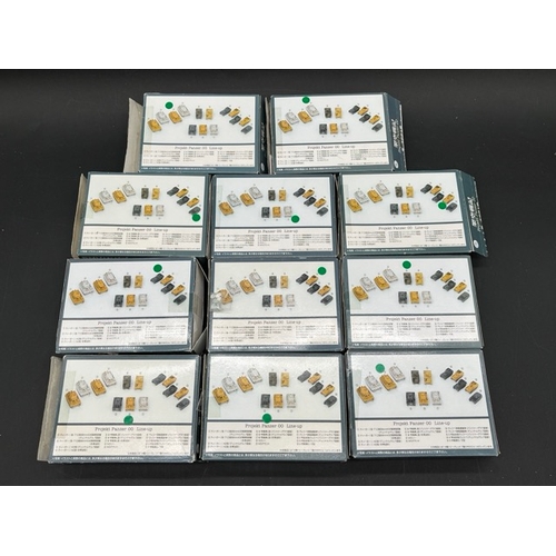 44 Resin scale models of tanks and other military vehicles - Made in ...