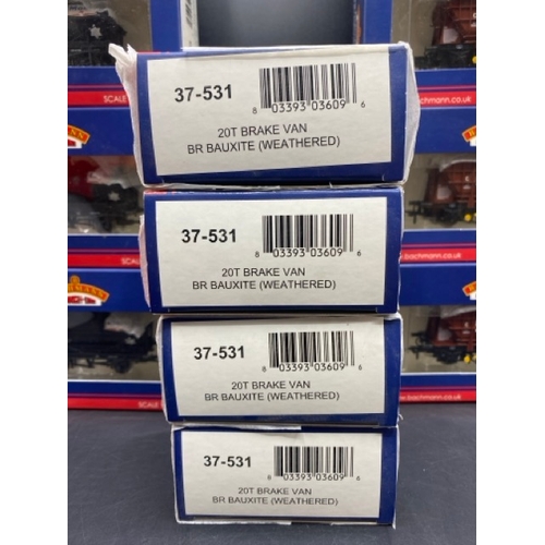 16 Bachmann Rolling Stock Appearing As New 37-537D 20T BRAKE VAN BR ...