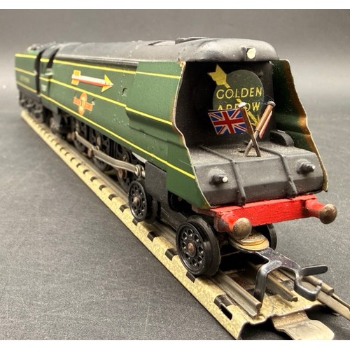 3-Rail Merchant Navy Class (Pacific type) 4-6-2 Belgium Marine #35017 ...