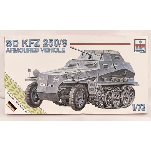 29 1:72 Scale unbuilt Military Vehicle & Figure Kits from Airfix ...