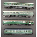 Four OO Southern Coaches - Dust Free and Ready-to-Roll Hornby R623 S.R ...