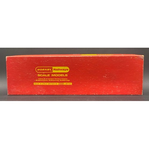 Hornby R550 Class 9F 2-10-0 92166 in BR black with early emblem ...