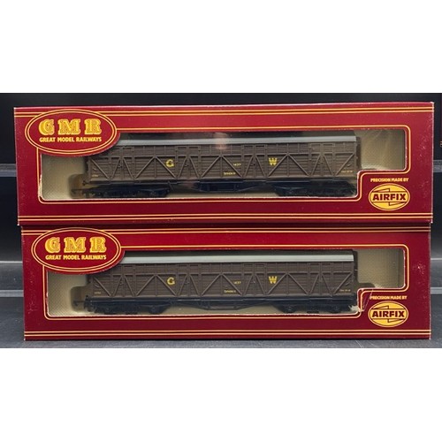GMR/Airfix OO Five GWR Siphon Vans and Two 2-pack GWR Macaw-H wagons ...