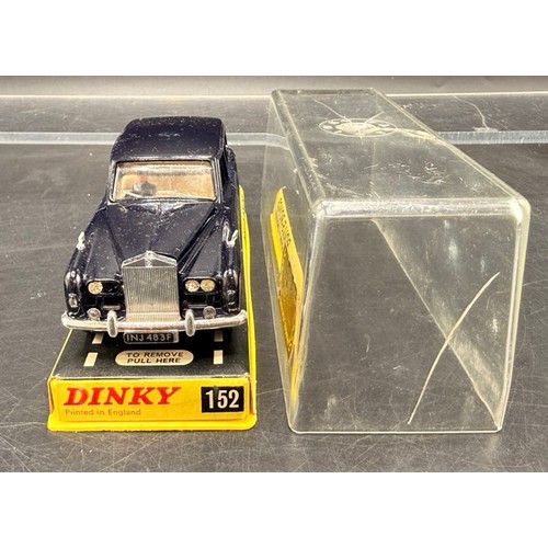 6 Dinky models, with Dinky 1955 France catalogue and No.13 both un ...