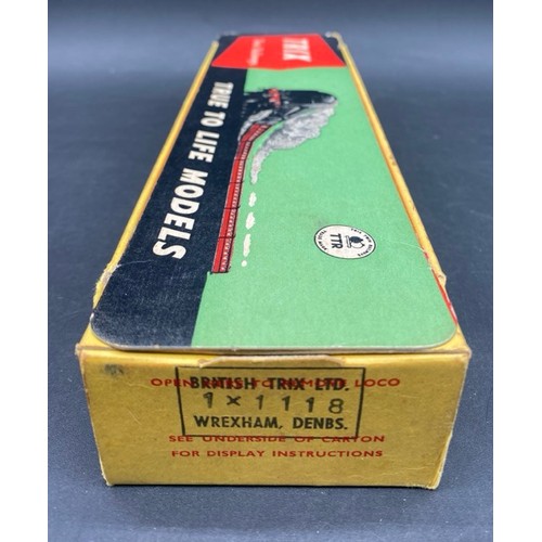 Trix Twin Railways Wrexham No.1118 3-Rail Warship Class Bo-Bo Vanguard ...
