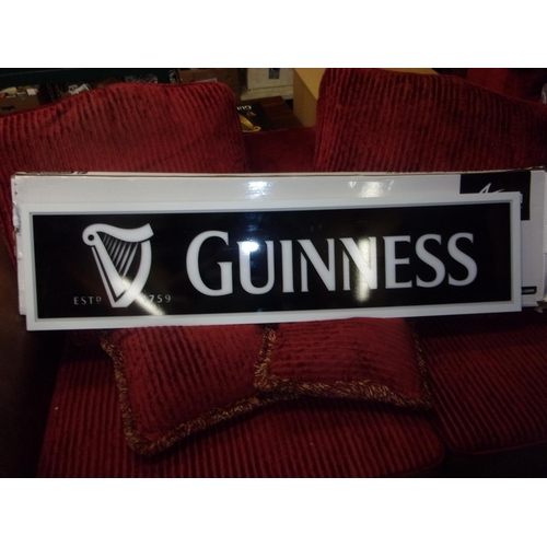 ILLUMINATED GUINNESS SIGN