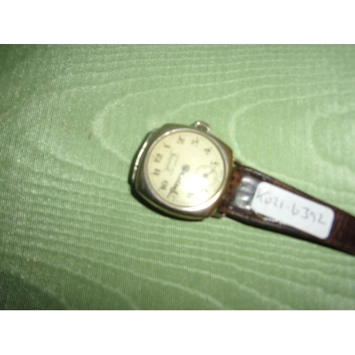 VINTAGE SERVICES WATCH