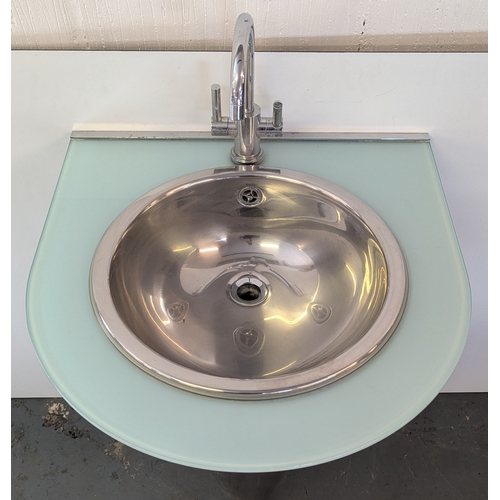 Freestanding Designer Cone Shaped Stainless Steel Washbasin Sink With ...