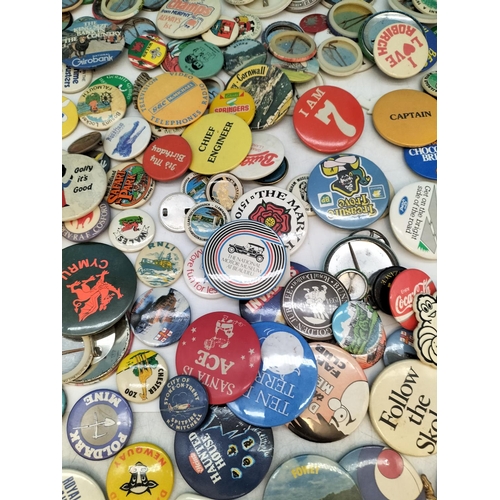Collection of 1970's/1980's Collectable Pin Badges.