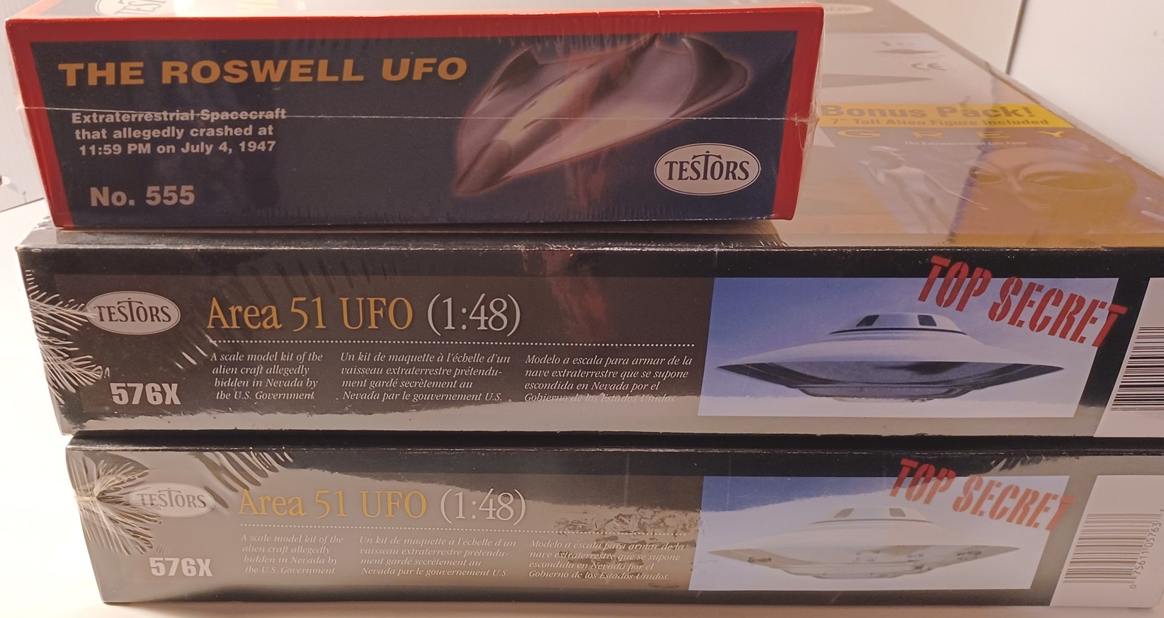 TESTORS - THE ROSWELL UFO MODEL KIT 2X 576X AND 1X NO. 555 VIEWING BY ...