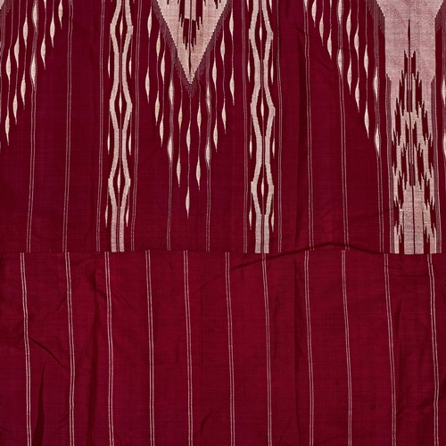 A SILK AND METAL THREAD ABA/ROBE, SYRIA, EARLY 20TH CENTURY