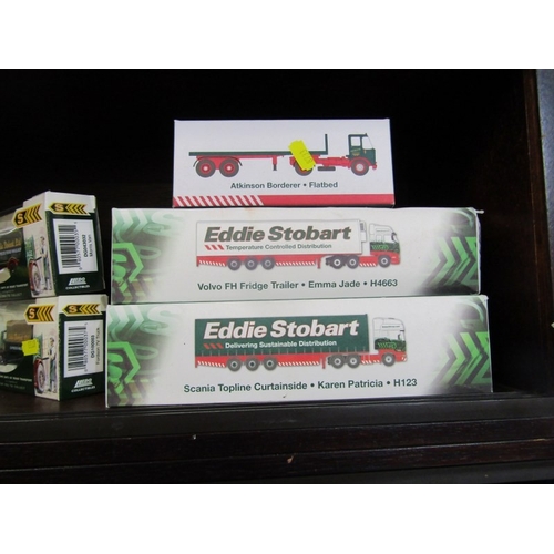 DIECAST VEHICLES, 1:18 boxed Mazda MX5, Special limited edition Lledo ...