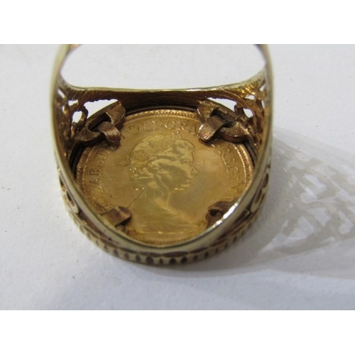 HALF SOVEREIGN RING, a Queen Elizabeth II 1982 half sovereign in a 9ct ...