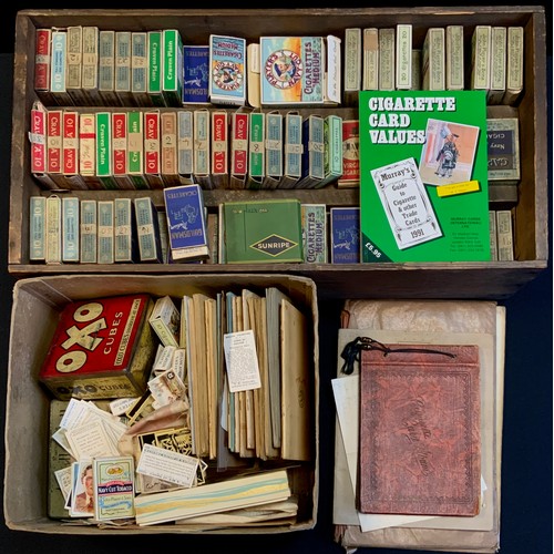 Cigarette Cards - large collection of predominantly 1920s and 30s ...