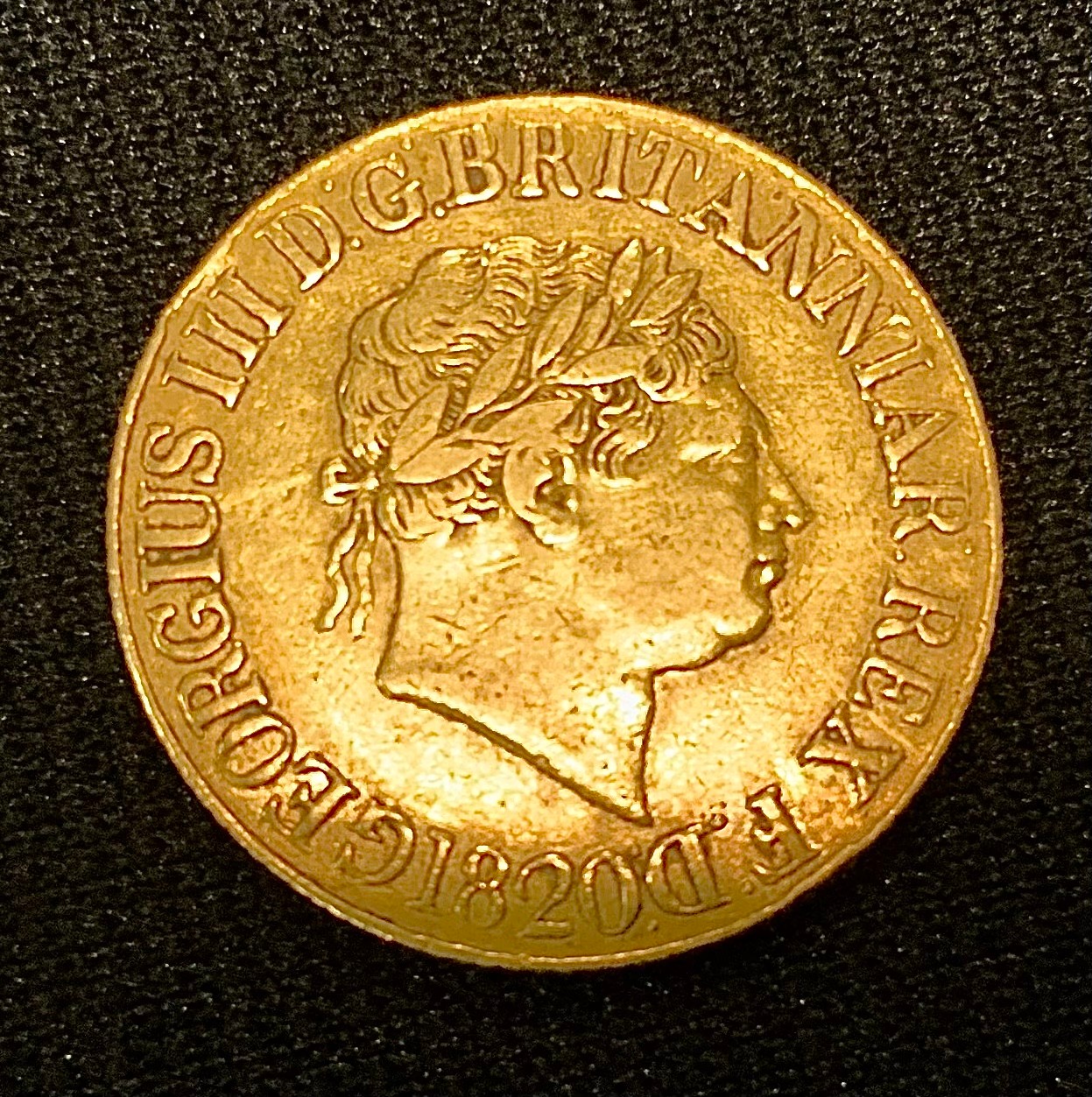 A George III Sovereign, London 1820, GEORGIUS III DG BRITANNIA REX F D ...