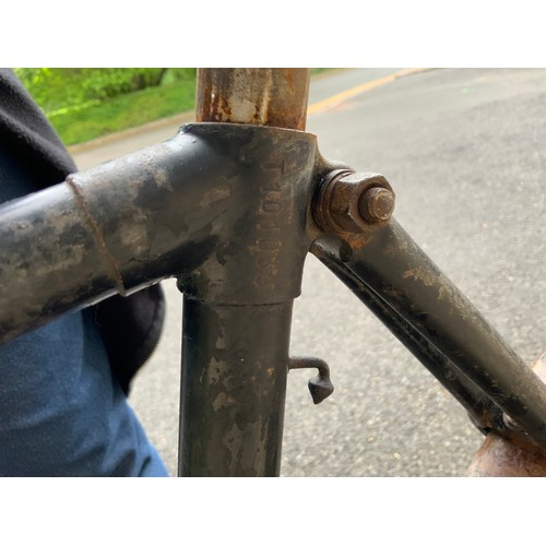 A 1940s/50s Phillips single speed bicycle, serial number, T101039 ...