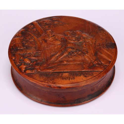 Snuff - A 19th circular century pressed walnut tortoiseshell lined ...