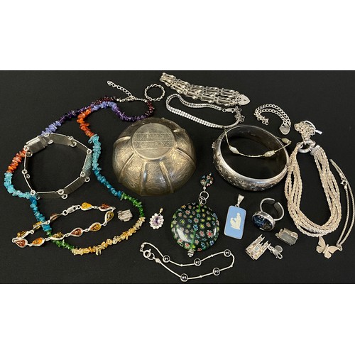 Jewellery - silver gate bracelet, hinge bangle, Thomas Sabo dress ring ...