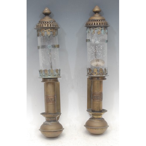 Railwayana - a pair of Victorian brass Great Western Railway carriage ...